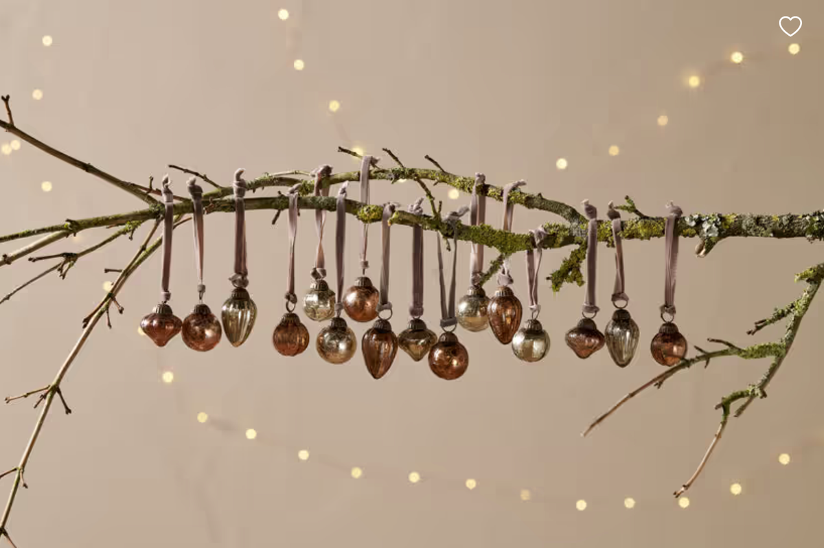 Adisa Baubles Antique Gold & Rust - Set of 16